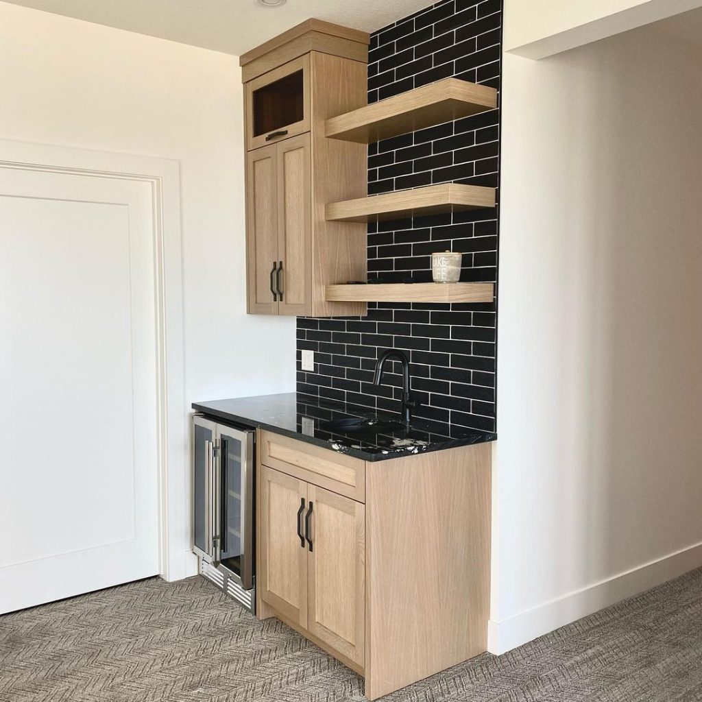 25 Luxury Basement Bar Designs That Will Make You Go Crazy