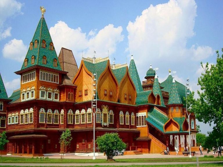 Russian Architecture - The Beauty Of Mother Russia's Design