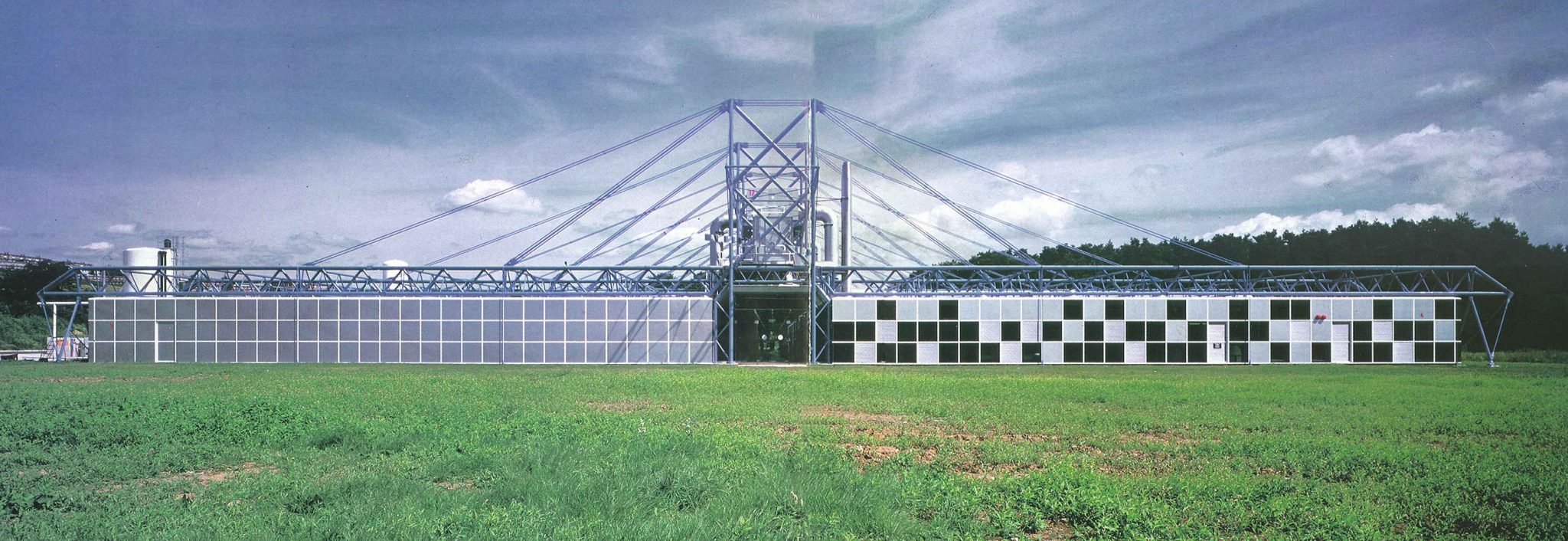 High-Tech Architecture - Structures Of Beauty And Function